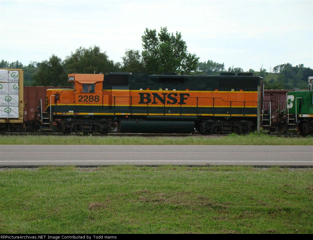 BNSF 2288